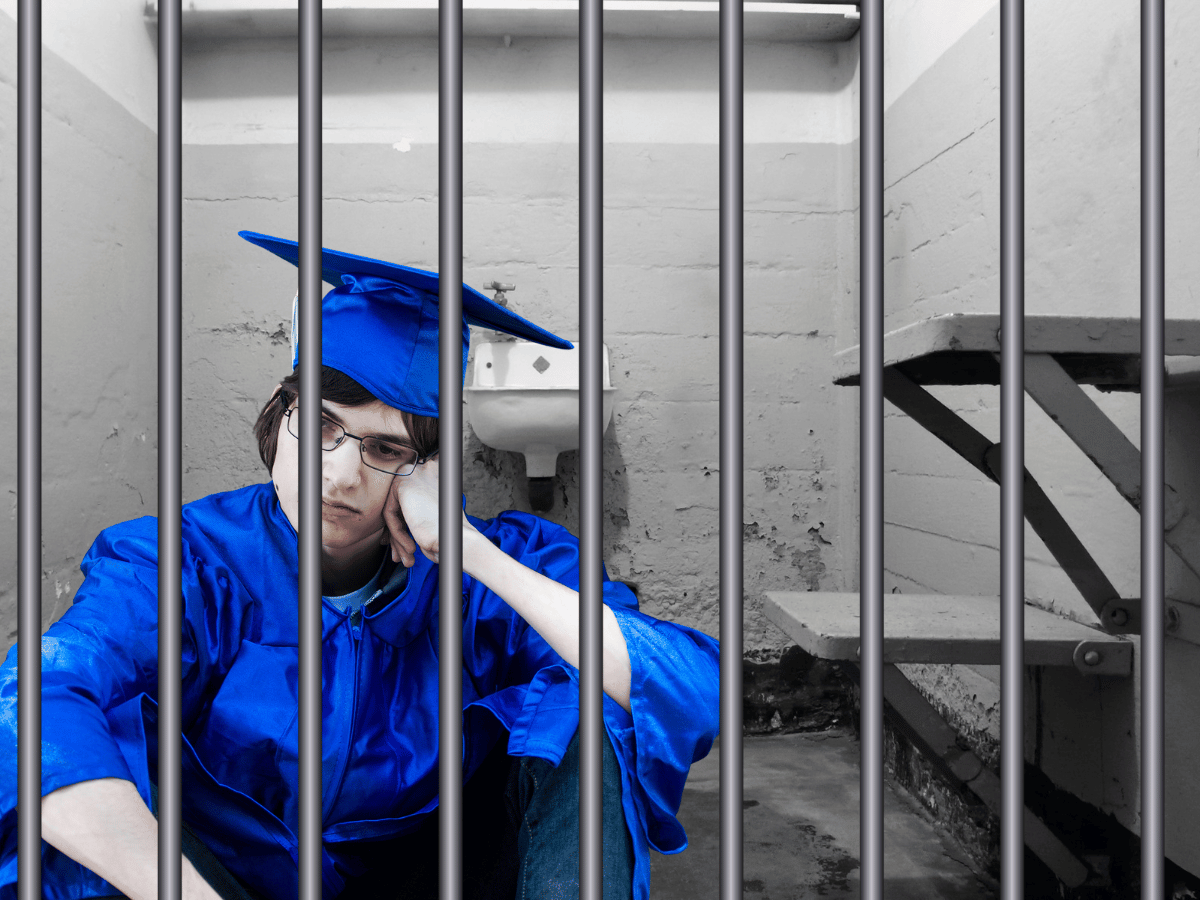 Is it a Crime to Fake a Diploma? - Diploma-Maker.com